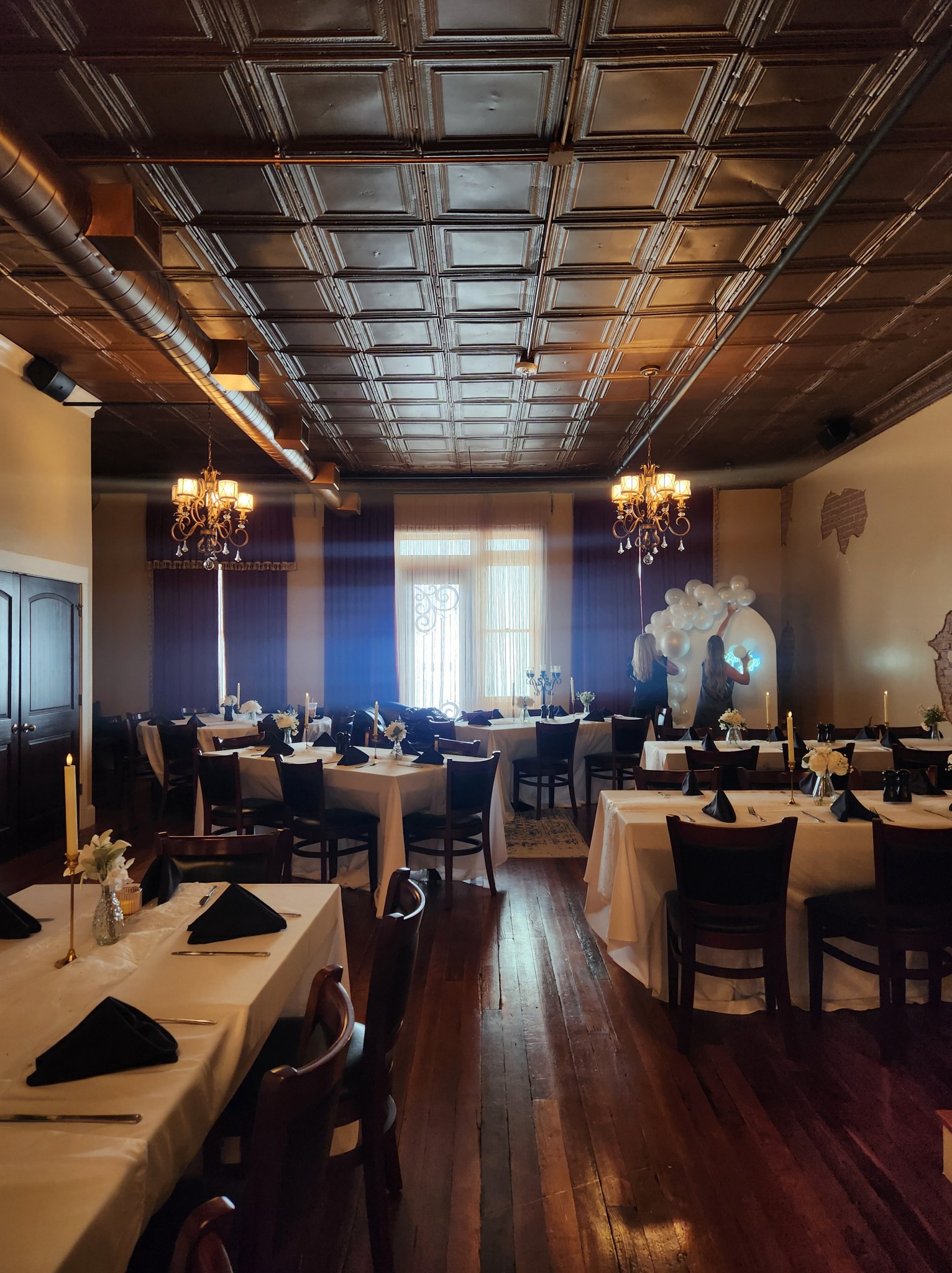 17 South A Fine Dining Experience – An Italian Steakhouse committed to ...